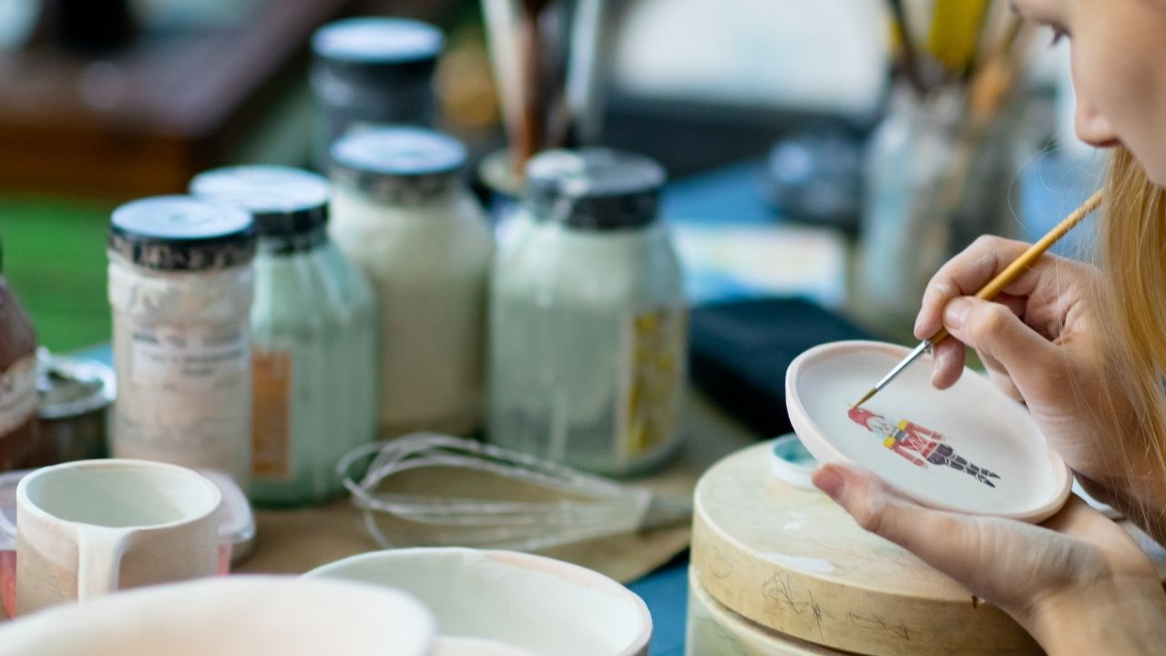 Seramik Boyama Nasıl Yapılır? Püf Noktaları